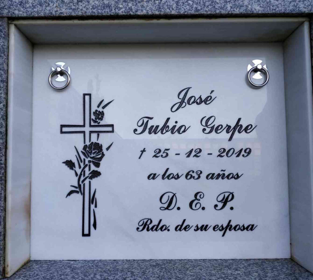 Lápidas para Nichos Grabadas | Modelos de Lapidas Modernas